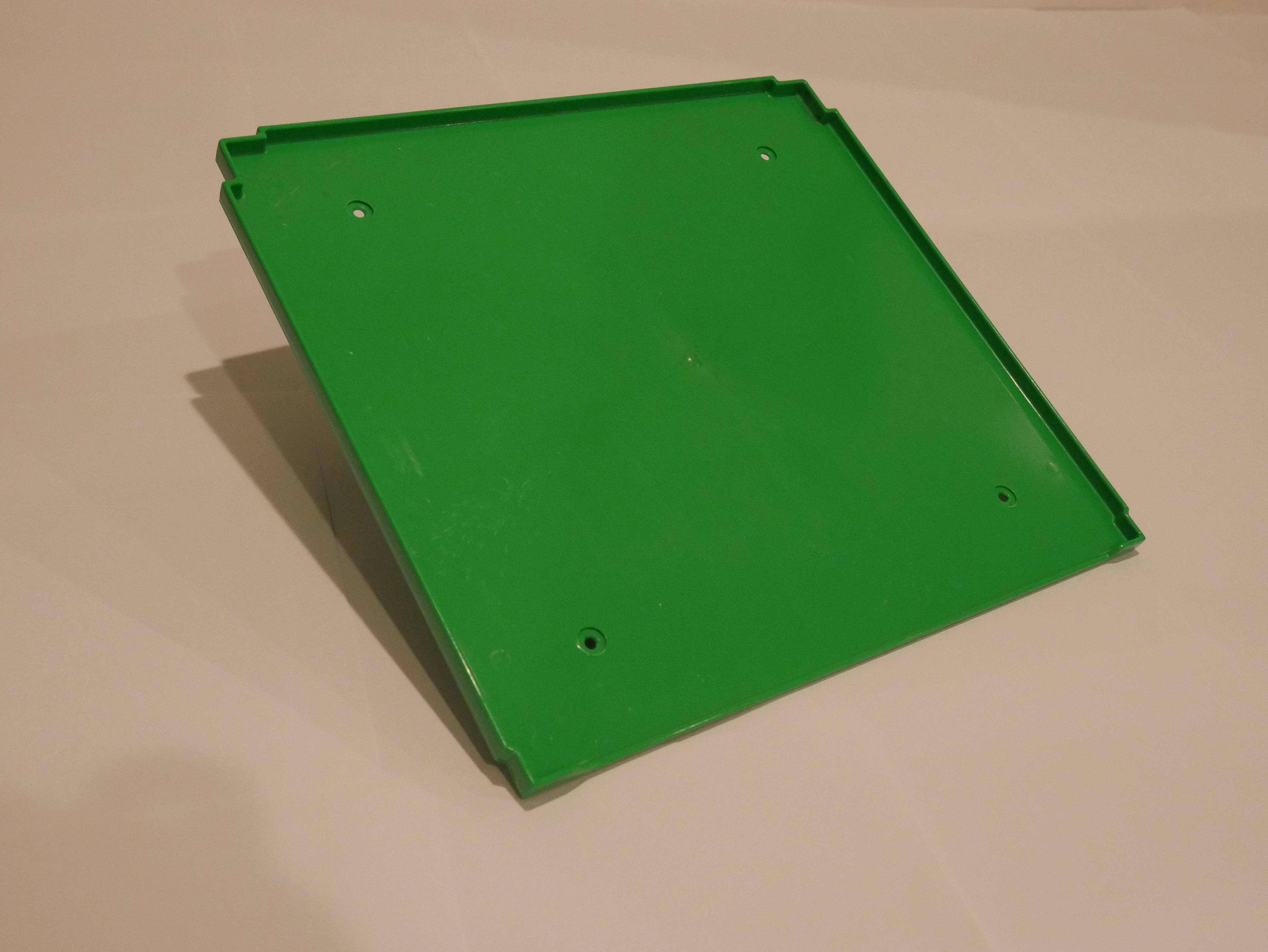 Durable Locker Bottom - Corrosion Proof - Cost Effective